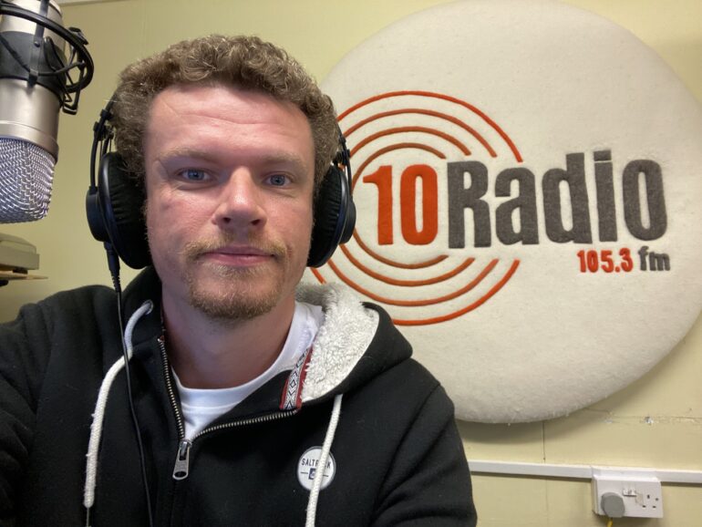 The Broken Record - 10Radio