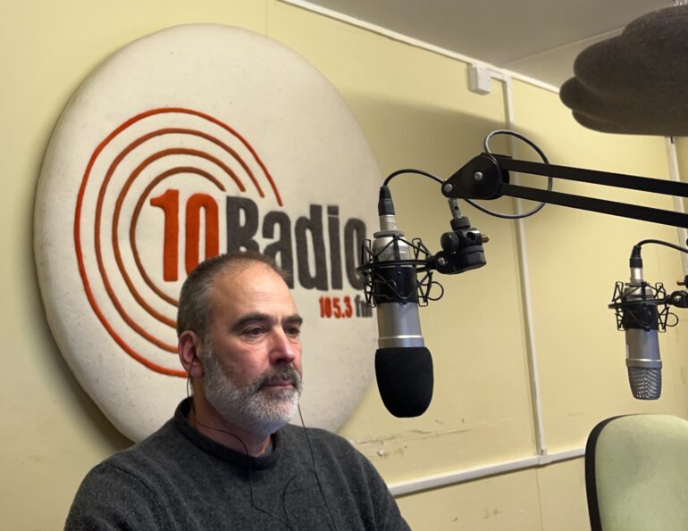 Tim Simmons - 10Radio